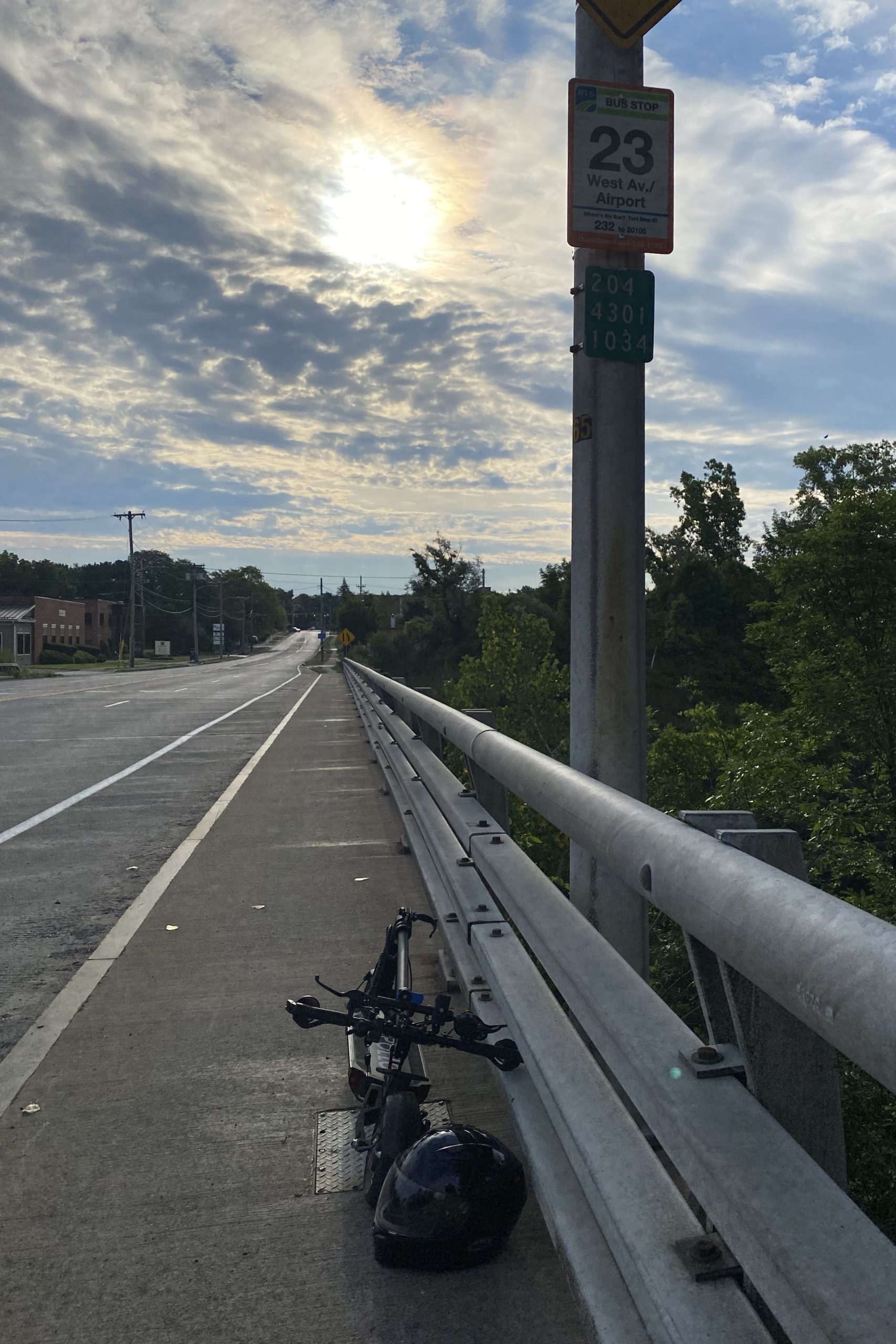 Living Car-Free Saved Me $6,976 in 2022 - Ethan Thompson